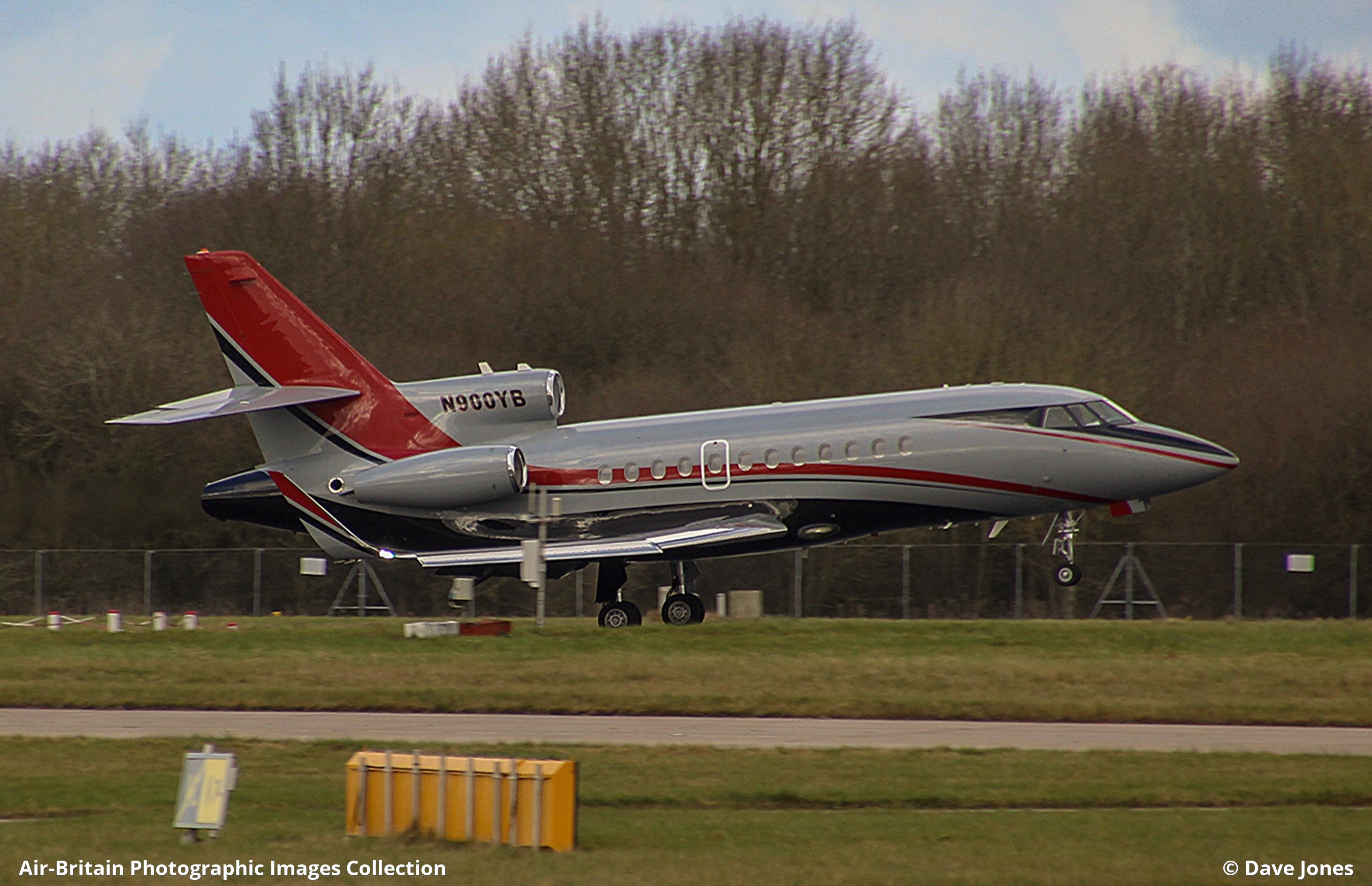 Aviation photographs of Registration: N900YB : ABPic